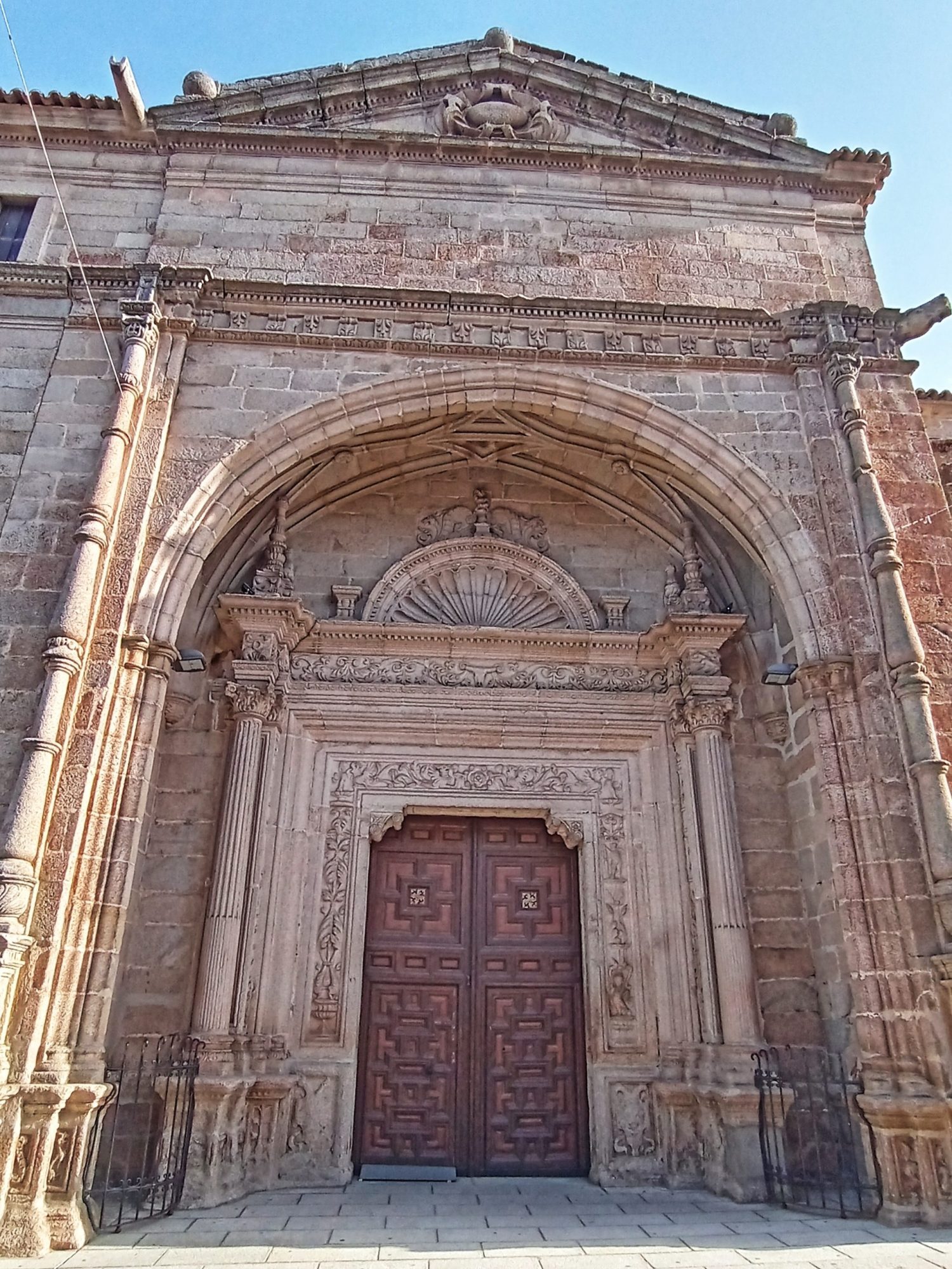 Almorox: Un pueblo con encanto a 1h de Madrid. • Vive La Vida Roca