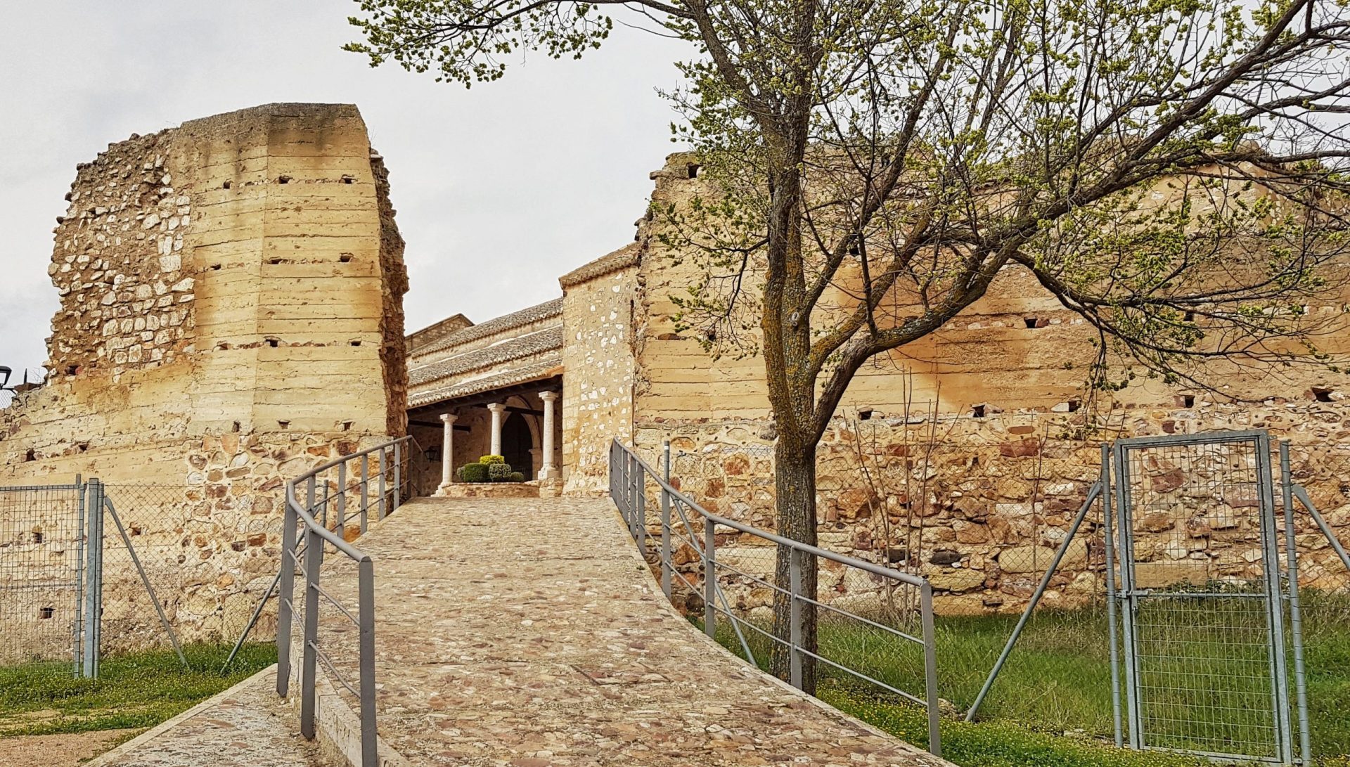 Alarcos, la que pudo ser la capital de Ciudad Real, te espera • Vive La ...